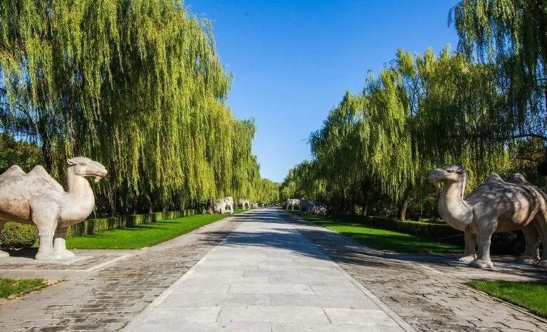 Ming Tombs Beijing: Tickets, Tours, Map & Transport
